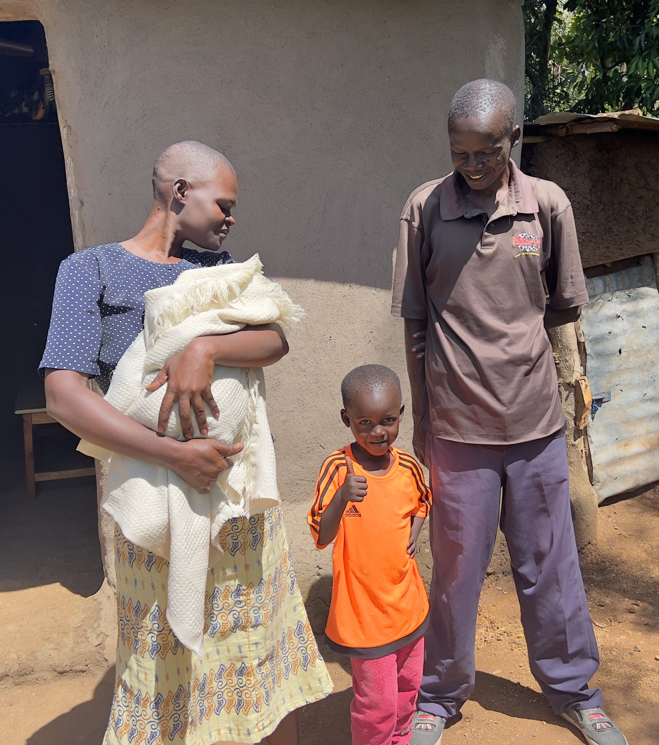 SANGO Diaries, Chapter 32. SANGO-Kenya Gets Thumbs Up from the Whole Family! - Sango Kenya